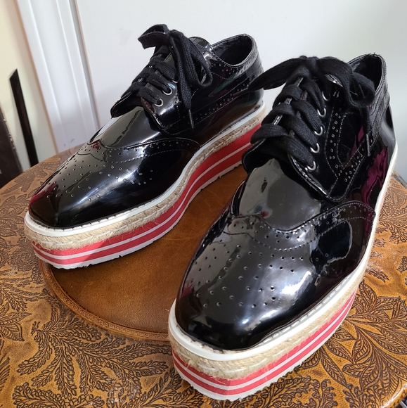 Cape Robbin | Shoes | Cape Robbin Roxy Black Patent Spectator Platform ...